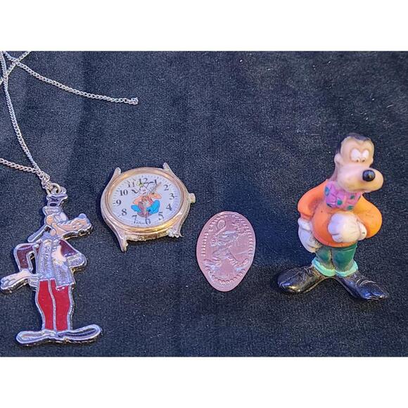 Disney | Toys | Vintage Goofy Collectibles Set | Poshmark